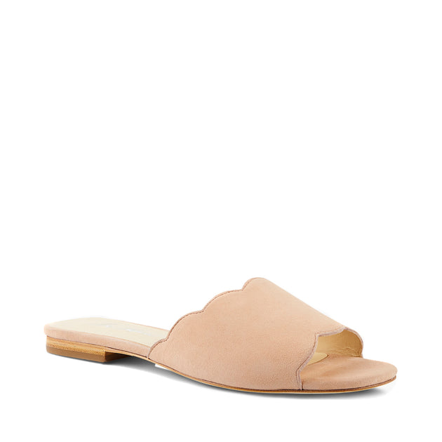 All Shoes – Isa Tapia